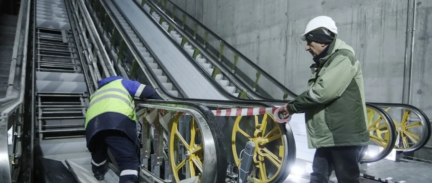 Elevator & Escalator Removal | Vertical Transport Decommissioning • P&E ...